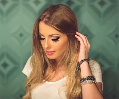 PAOLA ANTONINI – banco de sangue lotado | FIAT LUX