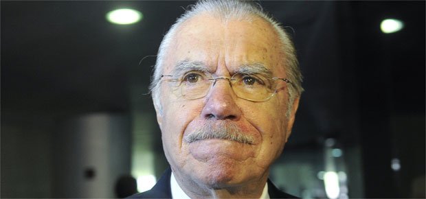 Sarney retorna ao Senado após 54 dias de afastamento - Politica ...