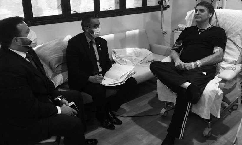 Bolsonaro está bem humorado e fez caminhada sozinho nesta manhã ...