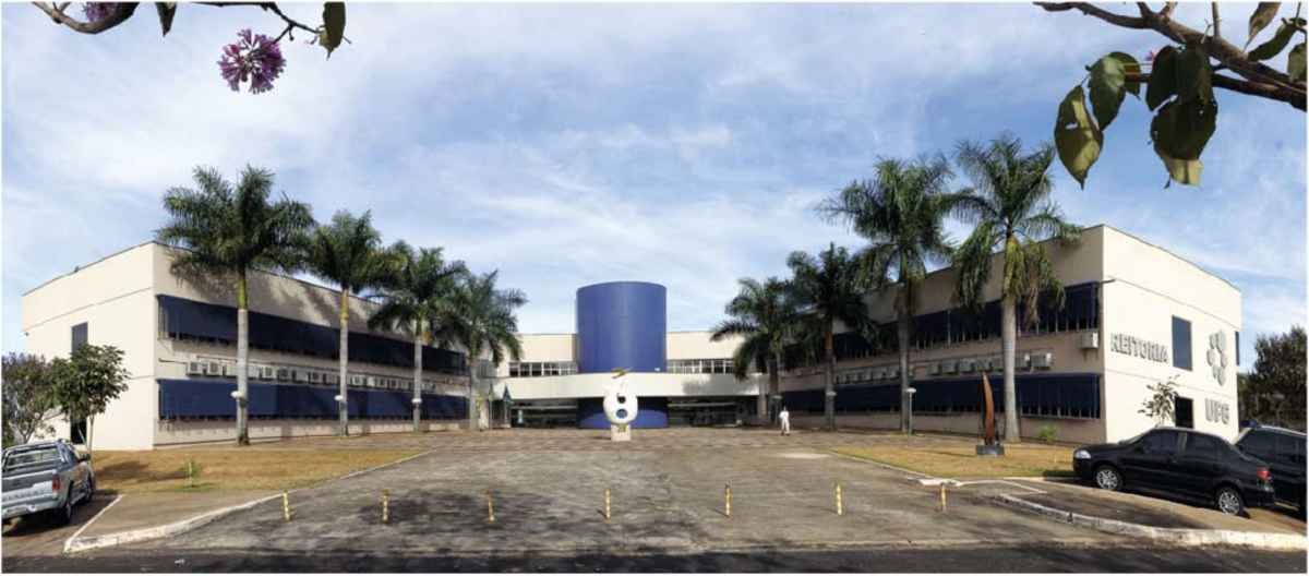 UFG encerra inscrições de concurso com 90 vagas para técnicos | Emprego