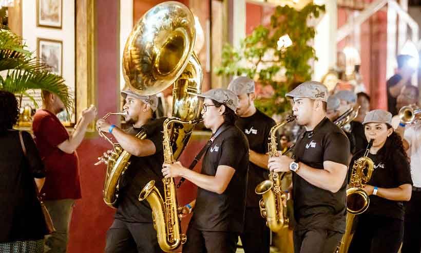 Festival leva jazz de graça para ruas de Pipa, no Rio Grande do Norte ...