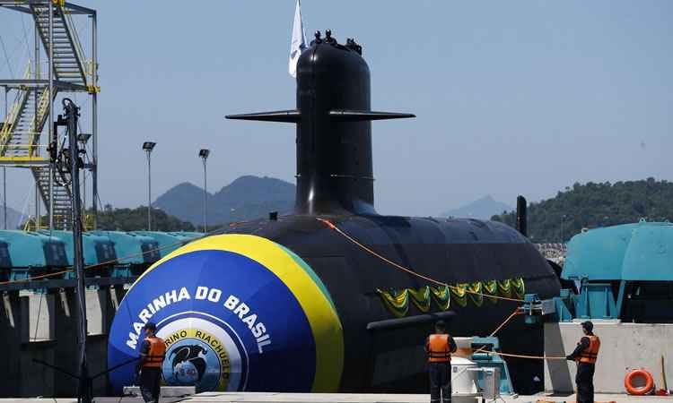 Entenda a Física por trás do funcionamento dos submarinos - Estado de Minas